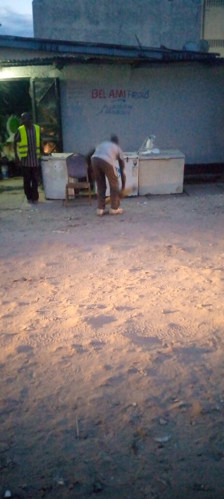 Terziler Bel ami froid, Brazzaville, foto