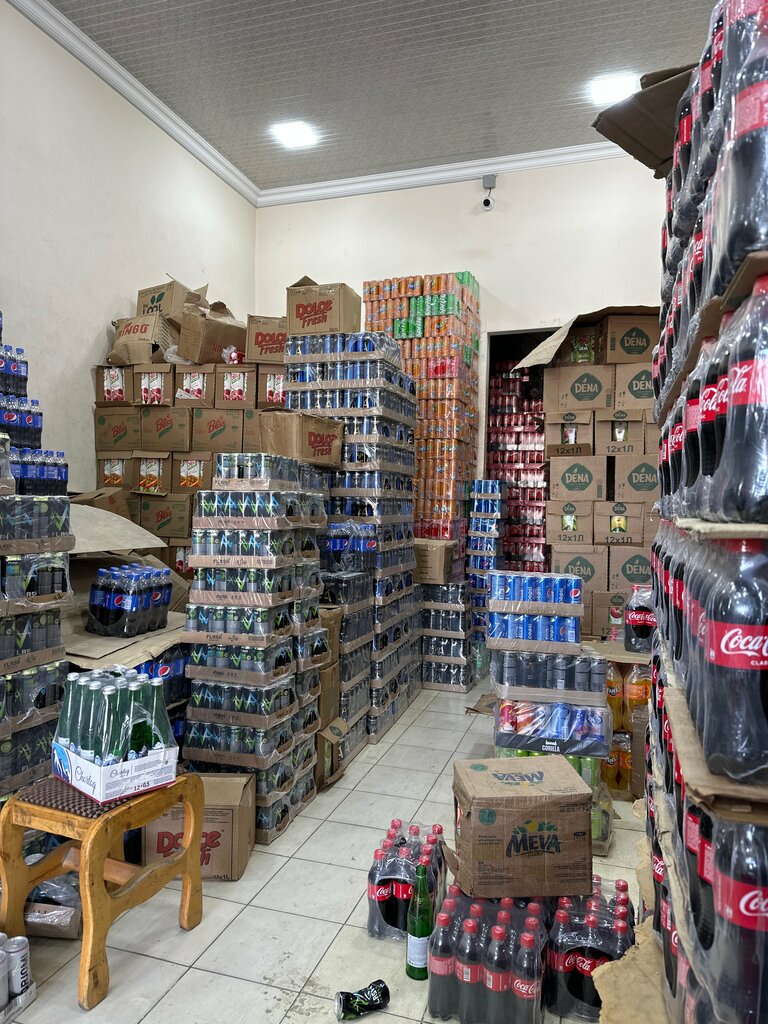Market Coca-Cola, Semerkant, foto