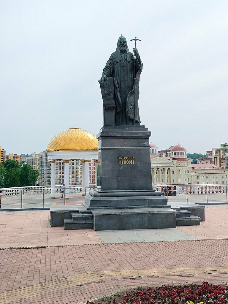 Anıt, heykel Патриарх Никон, Saransk, foto
