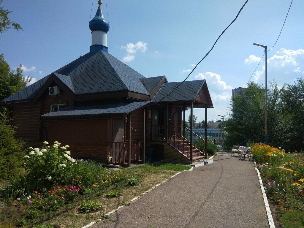 Ortodoks kiliseleri Tserkov Matrony Moskovskoy V Ametyevo, Kazan, foto