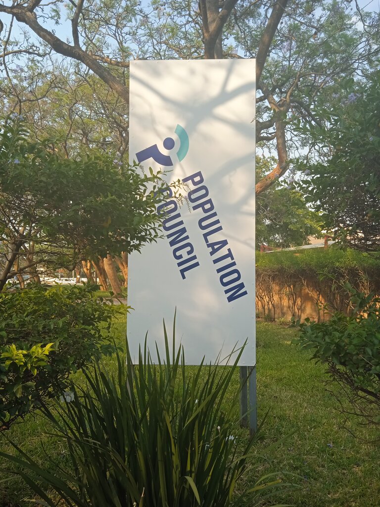 Devlet kurumları ve bakanlıklar Population Council, Lusaka, foto