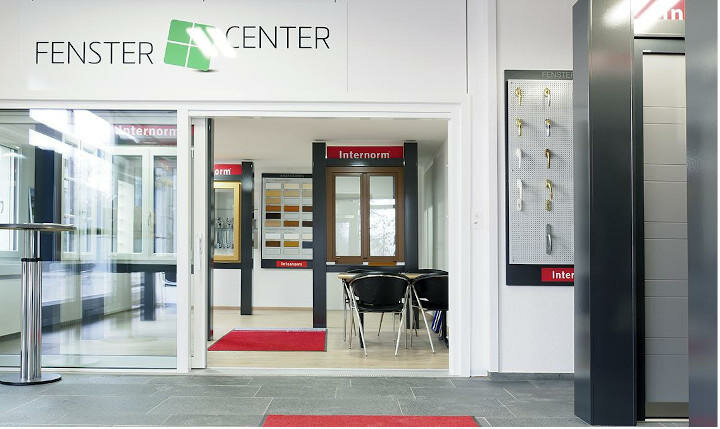 Pencere üretim, satış ve montaj firmaları Fenster-Center Reinach AG, Aargau, foto