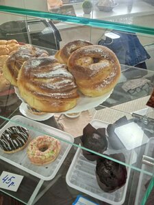 There Is Time (Sadovy pereulok No:21, stanitsa Kavkazskaya), kafe  Krasnodarski krayından