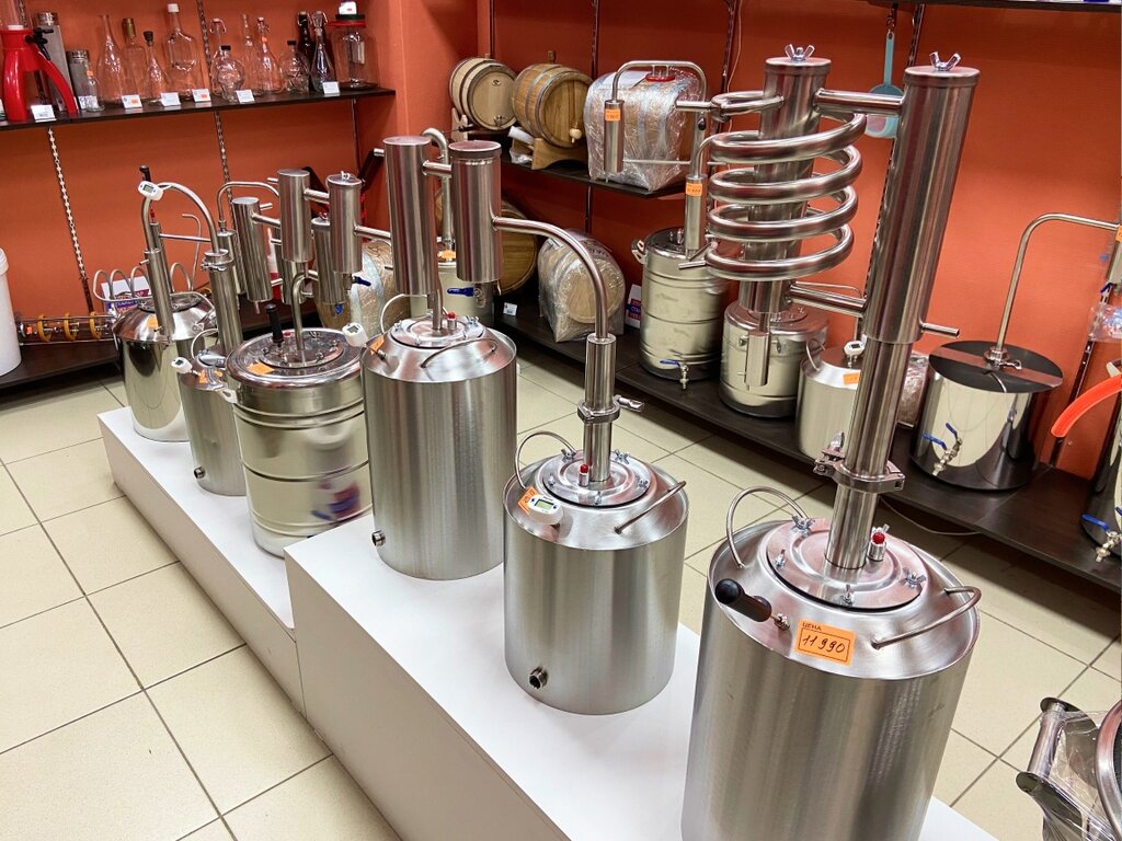 Ev yapımı içki ekipmanları Dobriy Jar, Izhevsk, foto