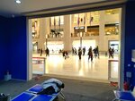 Hot Ice (Mezhdunarodnaya Street No:12), spor okulları  Krasnogorsk'tan