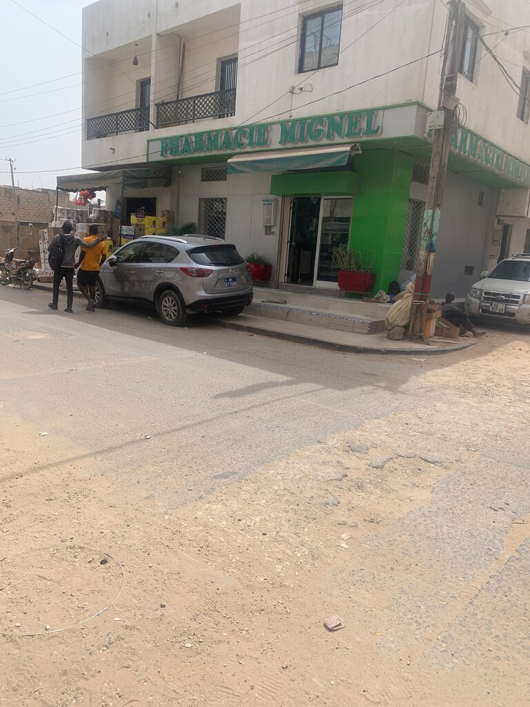 Eczaneler Pharmacie, Dakar, foto
