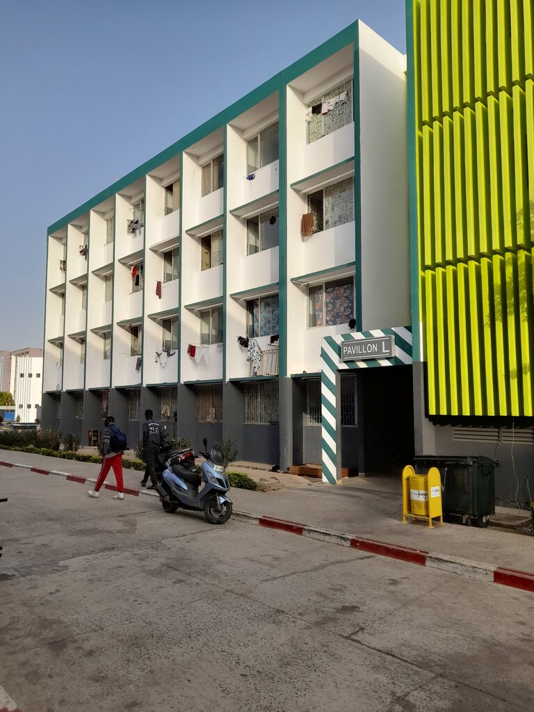 Üniversiteler Université Cheilh Anta Diop de Dakar, Pavillon L, Dakar, foto