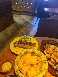 KirKHan (22nd Partsezda Avenue No:8А, Mineralnye Vody), kafe  Mineralniye Vodi'den