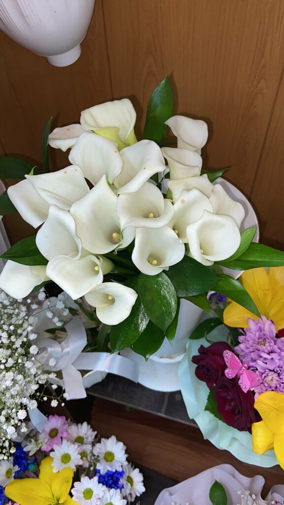 Çiçekçiler Tsvety ot Fainy, Almetyevsk (Elmet), foto