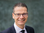 Wüstenrot Bausparkasse: Christian Bauer (Bürgermeister-Seubert-Straße No:67, Würzburg), banka  Wurzburg'dan