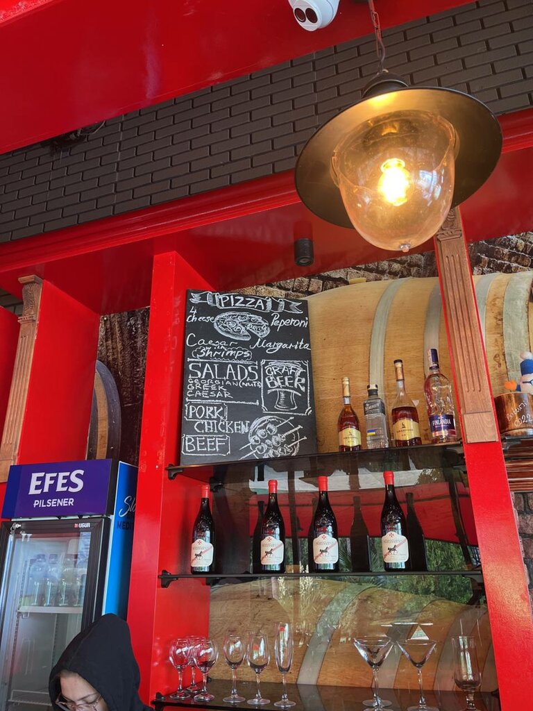 Restoran Beer Story Batumi, Batum, foto
