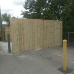 Rio Grande Fence Company (Kentucky, Fayette County), alışveriş merkezleri  Lexington'dan