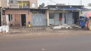 Boulangerie Ladaï (Brazzaville, Commune de Makélékélé, Avenue Fulbert Youlou), ekmek fırını  Brazzaville'den