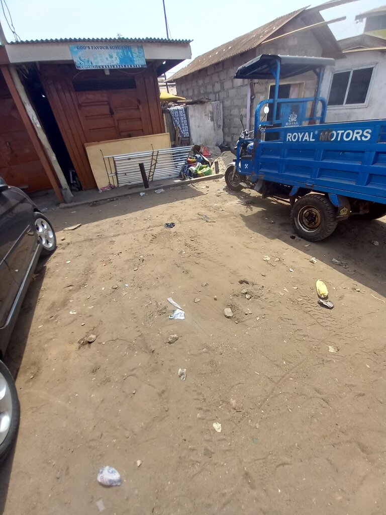 Çamaşırhaneler God's Favour, Akra, foto