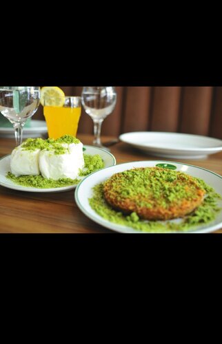 Şekerleme tatlı ve pastacılık ürünleri Gaziantep künefe baklava kebap, Yalova, foto
