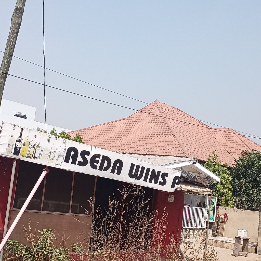 Bar Aseda Wins Pub, Akra, foto