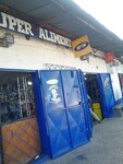 Super Alimentation Le Renouveau (Brazzaville, Commune de Poto-Poto, Rue de Maya-Maya), toptan satış mağazaları  Brazzaville'den
