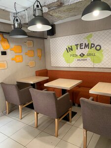 In Tempo (Sovetskaya Street No:49), restoran  Orenburg'dan