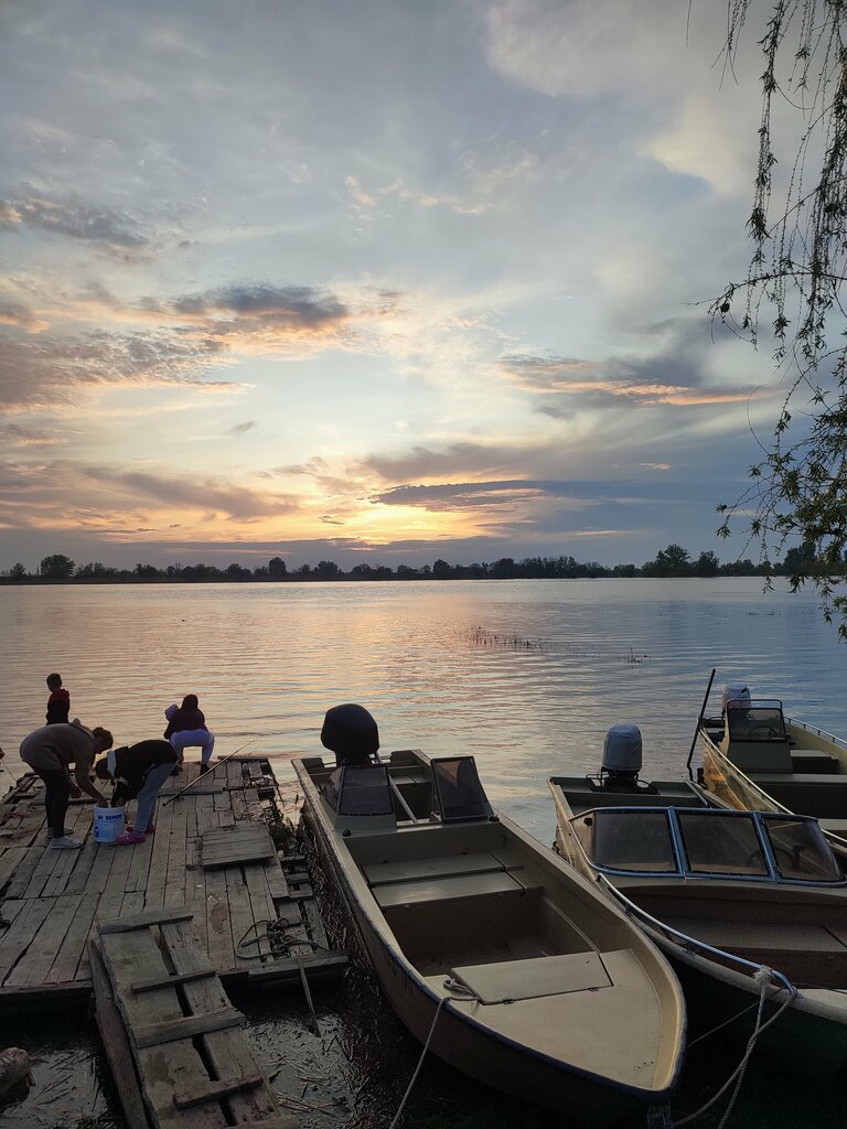 Resort oteller, tesisler Baza otdykha u Ivanycha, Astrahanskaya oblastı, foto