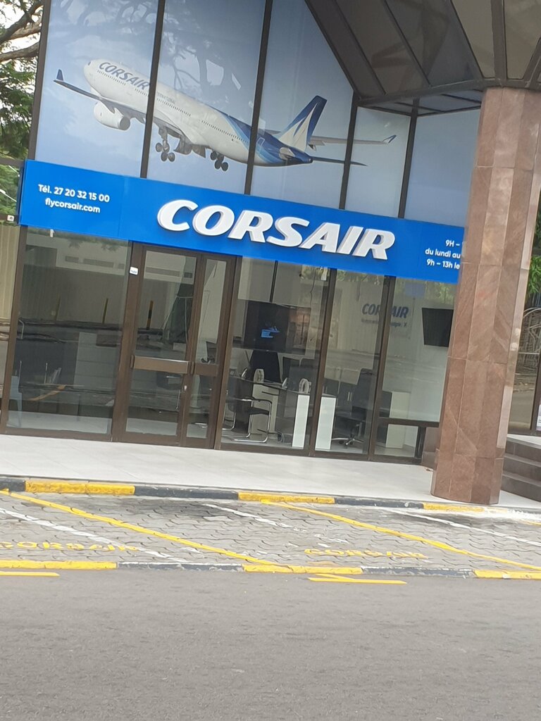 Uçak ve demiryolu biletleri Corsair, Abican, foto