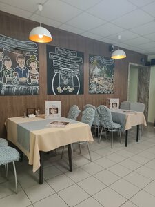Hinkalnaya (Pionerskaya ulitsa No:30, selo Krasny Yar), kafe  Samarskaya oblastından