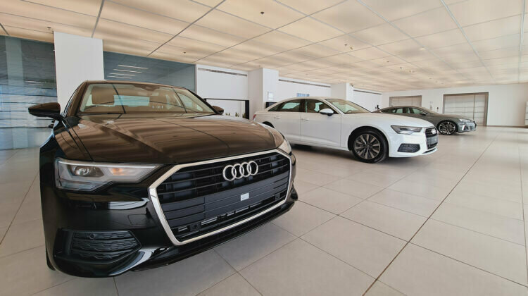 Oto kiralama Najd Rent a Car, Dubai, foto