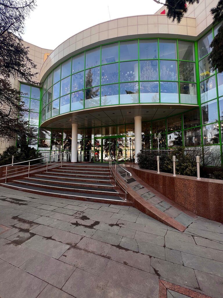 Lamba ve avize mağazaları Svetservis, Pyatigorsk, foto