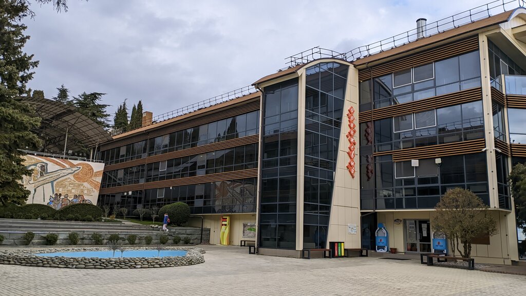 Tatil altyapısı Детский лагерь Морской, корпус Оранжевый, Kırım Cumhuriyeti, foto