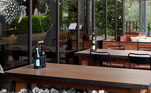 Bar Grapeskin, Dubai, foto