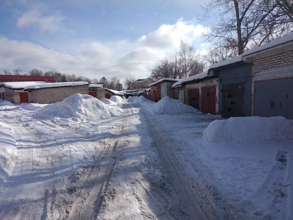Garajlar ГК Углич, Yaroslavl, foto