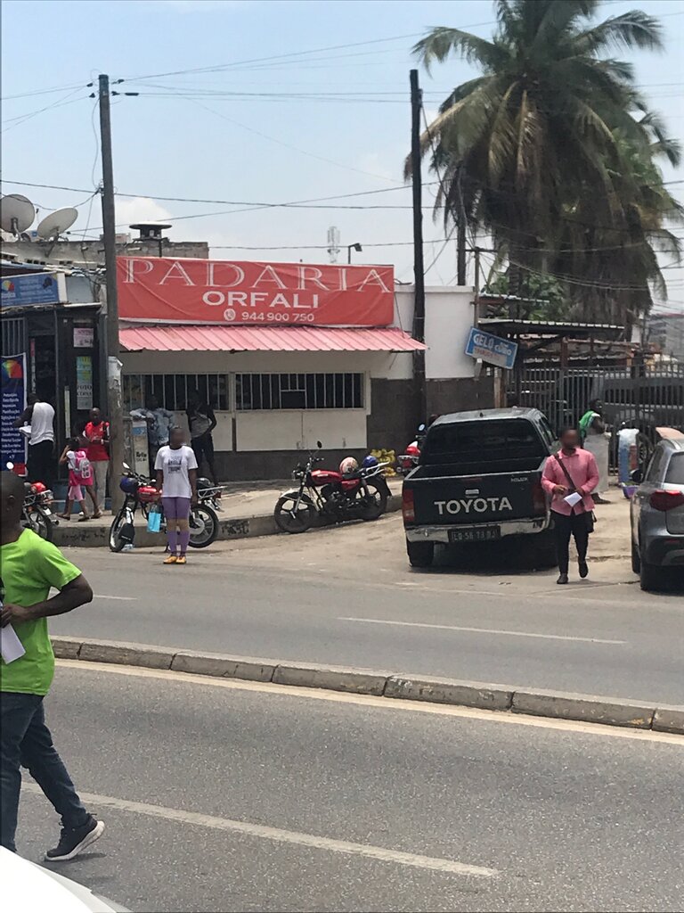 Ekmek fırını Padaria Orfali, Loanda, foto