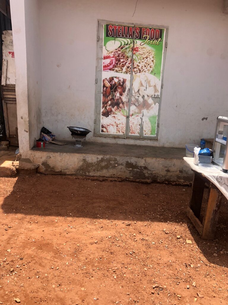 Ürün teslimatı Stella's food joint, Dünya, foto