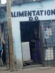D. O (Brazzaville, Commune de Poto-Poto, Bakotas Rue), market  Brazzaville'den