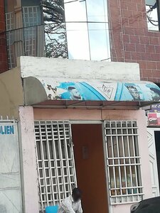 Top (Brazzaville, Commune de Poto-Poto), berberler  Brazzaville'den