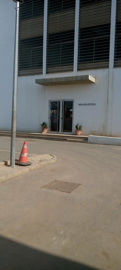 Protestan kilisesi Igreja Nova Apostólica, Loanda, foto