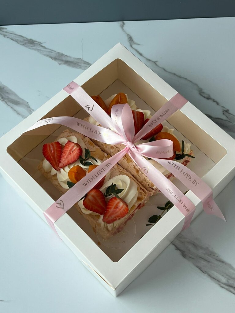 Grafik tasarımcılar Brandis_Studio, Dmitrov, foto