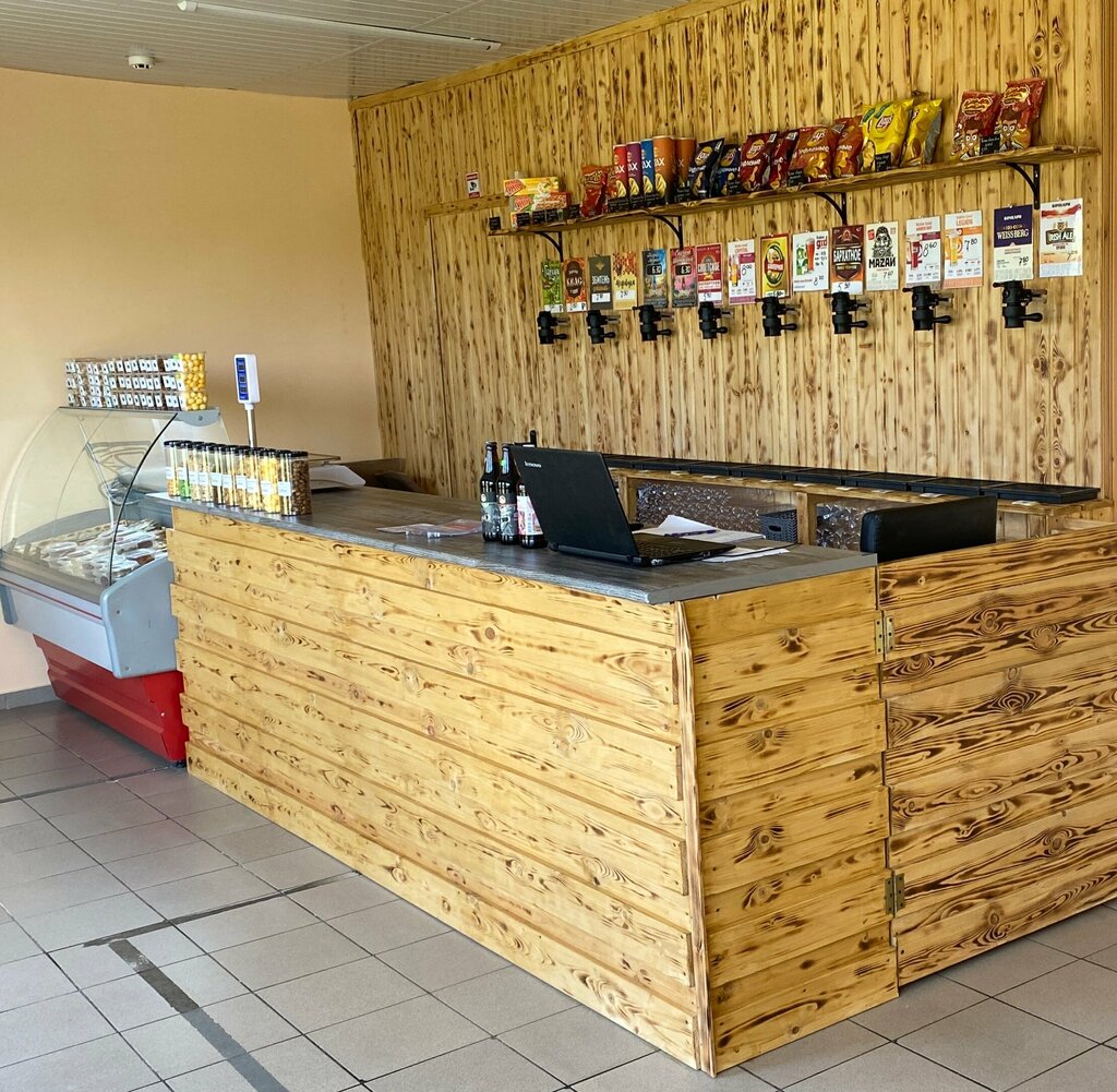 Bira dükkanı Хмельная борода, Minskaya oblastı, foto