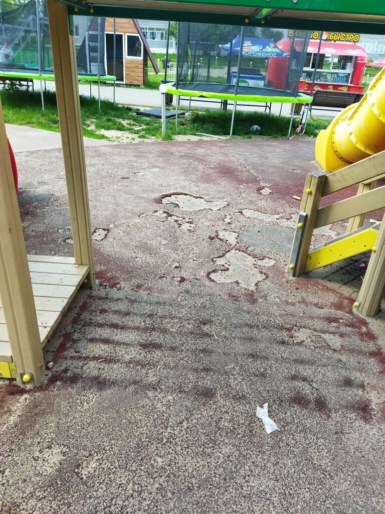 Oyun alanı Playground, Kozmodemyansk, foto