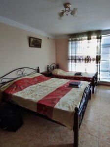 U Rai (Primorskaya street No:11Г, Izberbash), otel  Izberbash'tan