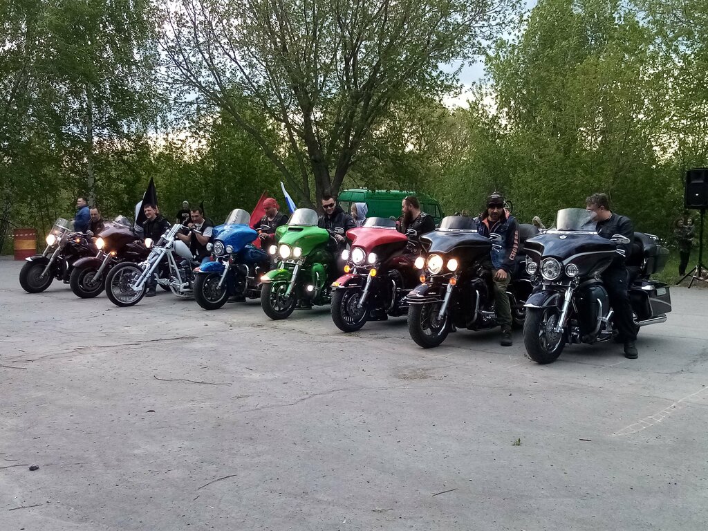 Spor ve eğlence merkezi Kolomensky motoclub, Kolomna, foto