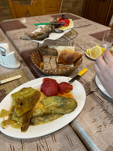 At Semo (M-4), restoran  Geğarkunik'ten