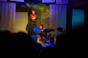 Teatr Na Bulak (Pravo-Bulachnaya Street No:17, City of Kazan), tiyatrolar  Kazan'dan