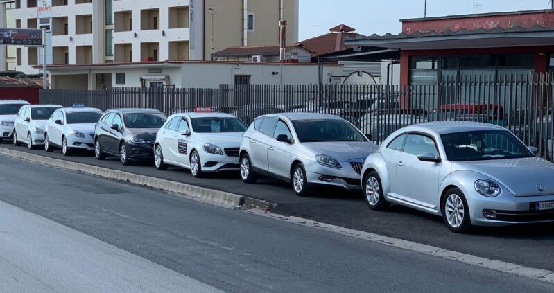 i̇kinci el araç Palumbo Auto 2.0, Campania, foto