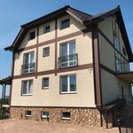 Andrima (Shkolnaya ulitsa No:7, Rybachiy Village), otel  Kaliningradskaya oblastından