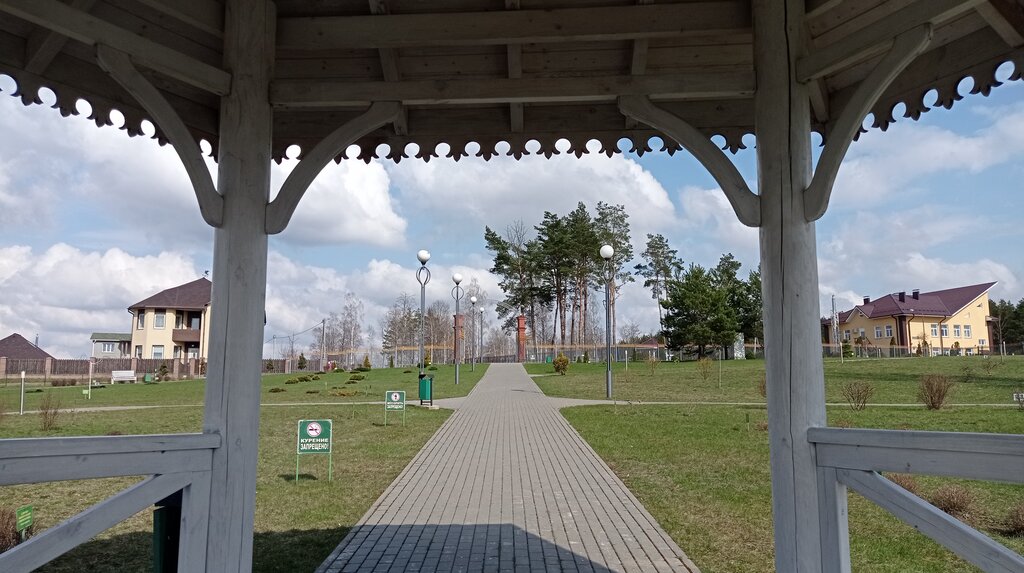 Kültür ve eğlence parkları Dendrapark, Kopyl, foto