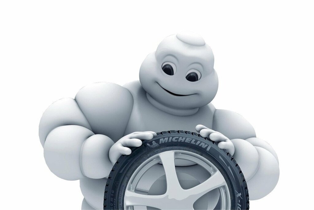 Oto lastik tamiri Tyre fitting, Belomorsk, foto