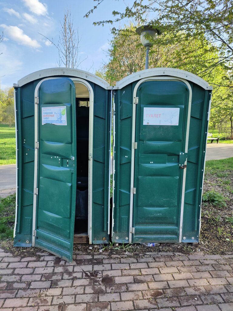 Tuvalet Public bathroom, Moskova, foto