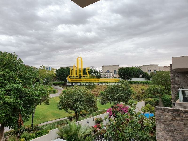 Emlak ofisi Yas Properties, Dubai, foto