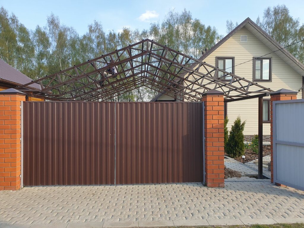 Çitler, parmaklıklar U Vorot, Moskova, foto