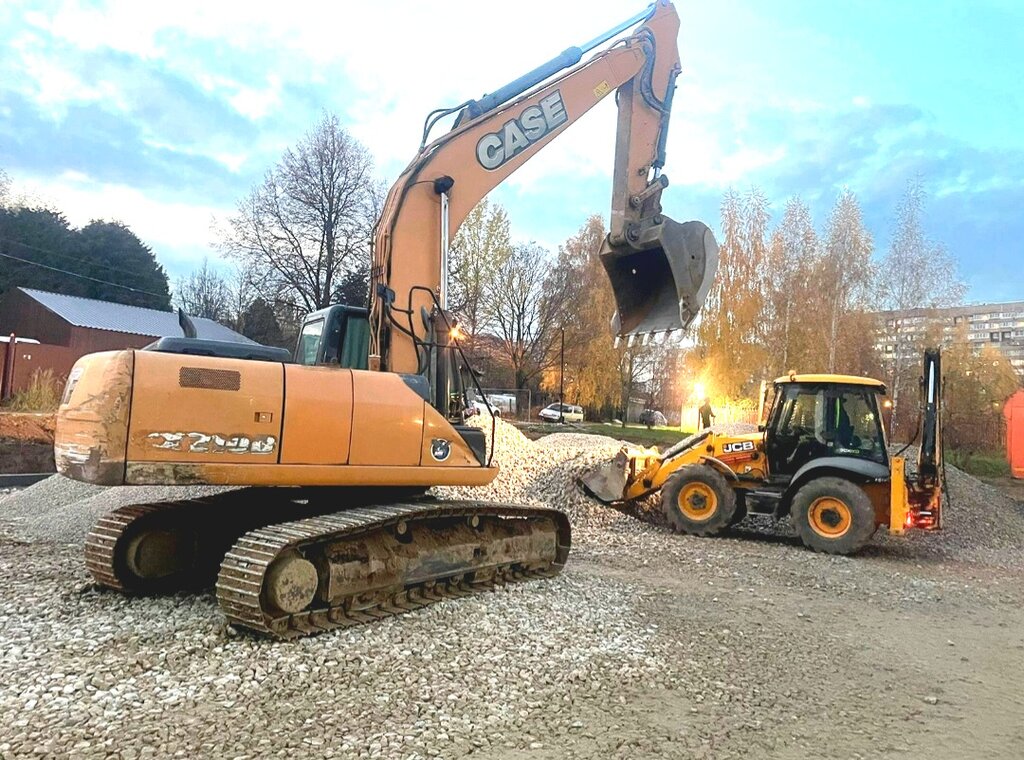 i̇nşaat ekipmanı kiralama Трансстройлогистик, Moskova, foto